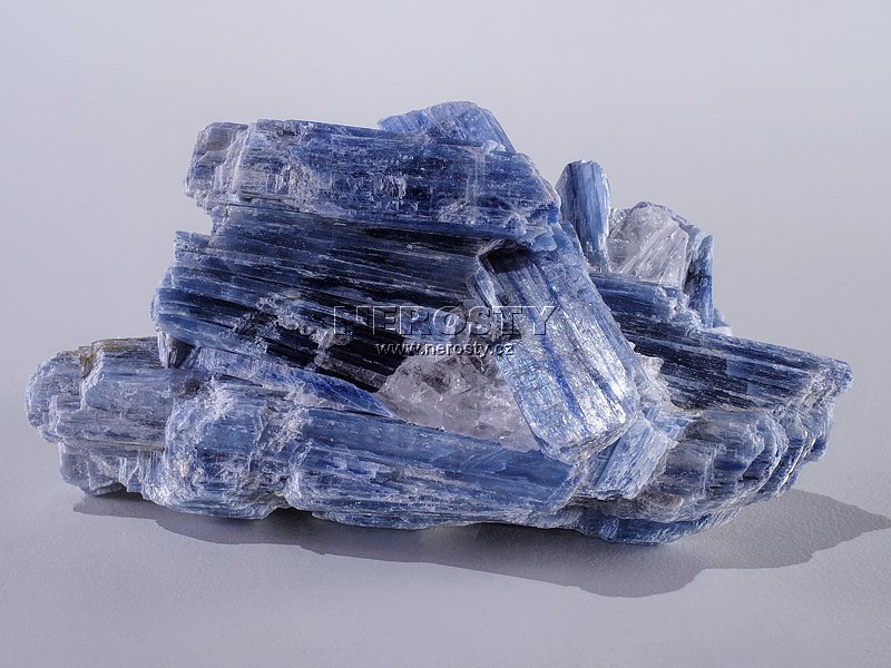 KYANIT #14230 | Nerosty.cz